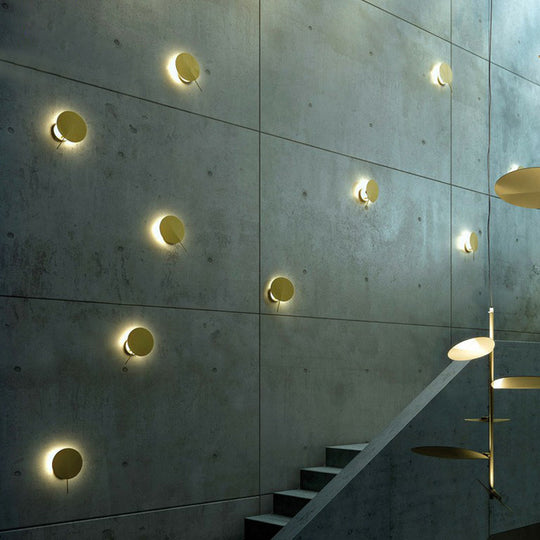 Metallic Art Deco Wall Sconce with Disk Shape and 1 Head for Stairway ...