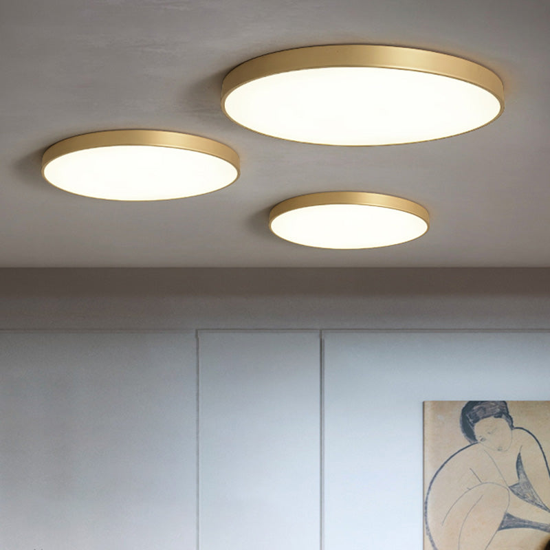 Sleek Round LED Ceiling Lamp for Modern Bedroom and Corridor Lighting ...